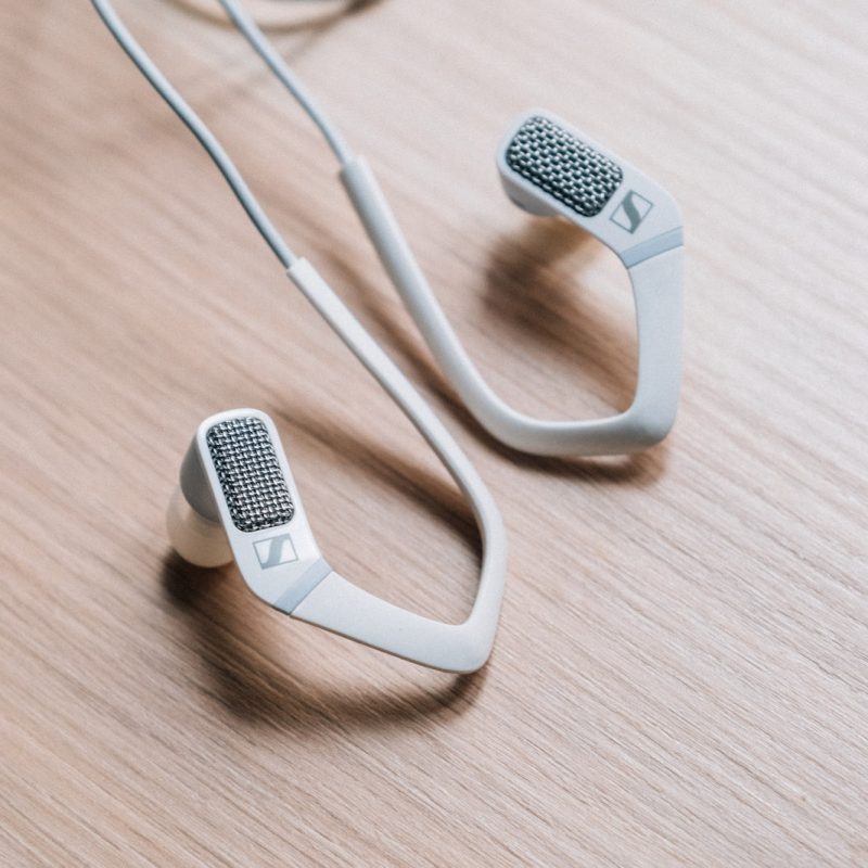 Ambeo Smart Headset | Blog Homme